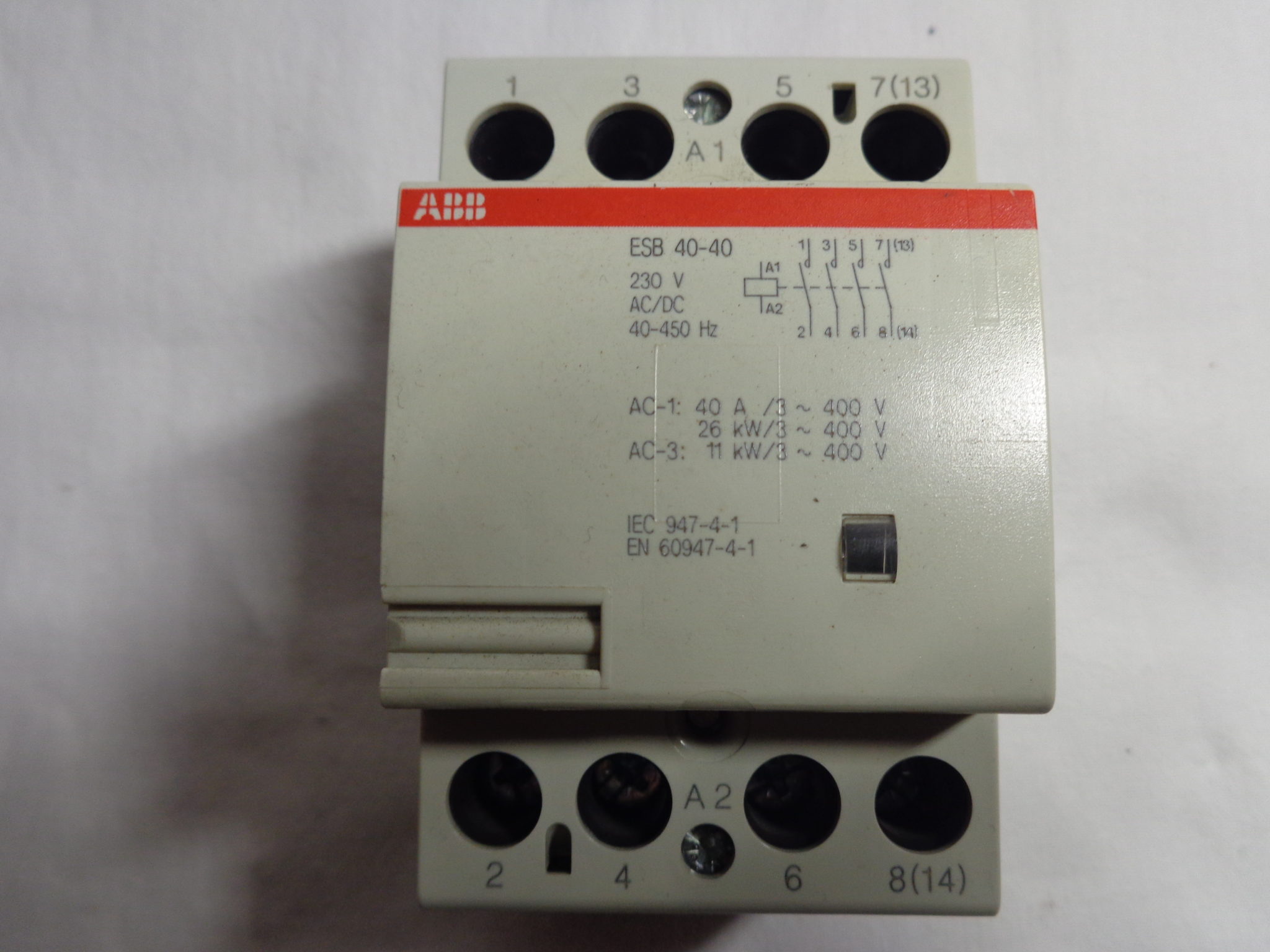 ABB ESB 40-40 Installationsschütz 230V AC/DC 40-450Hz - Michl's Onlineshop OG