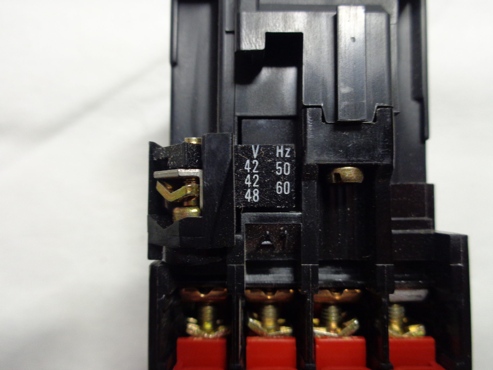BBC B16-30-10 42V 50Hz 48V 60Hz Schütz - Michl's Onlineshop OG