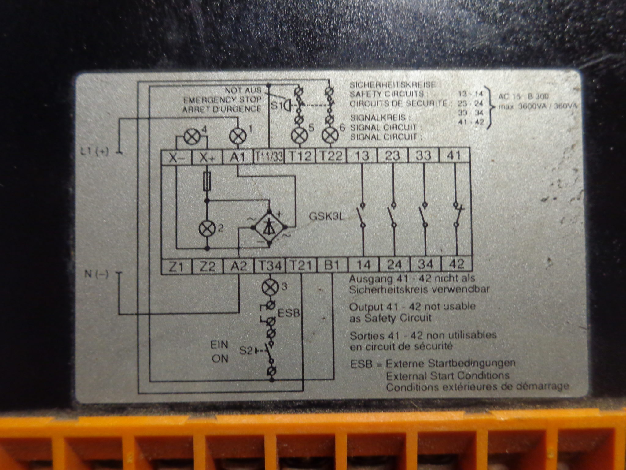 Telemecanique GSK3LB Preventa Sicherheitsrelais - Michl's Onlineshop OG