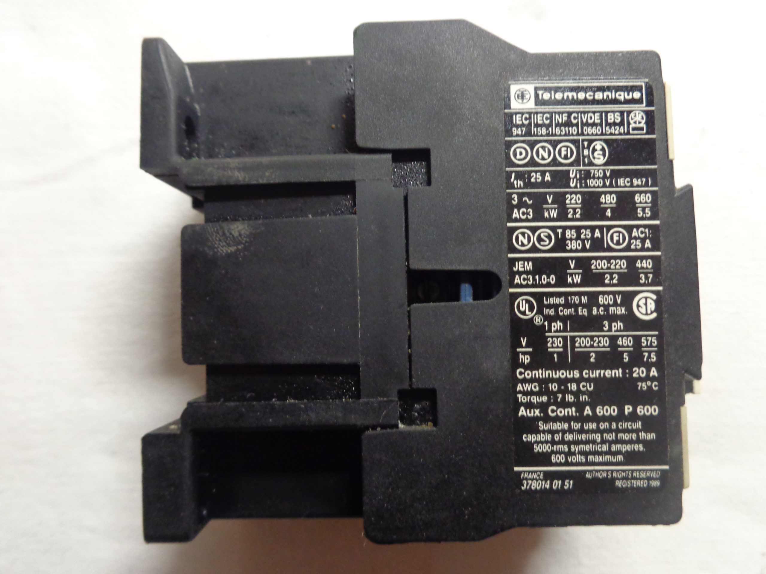 Telemecanique LC1 D09 01 Schütz - Michl's Onlineshop OG