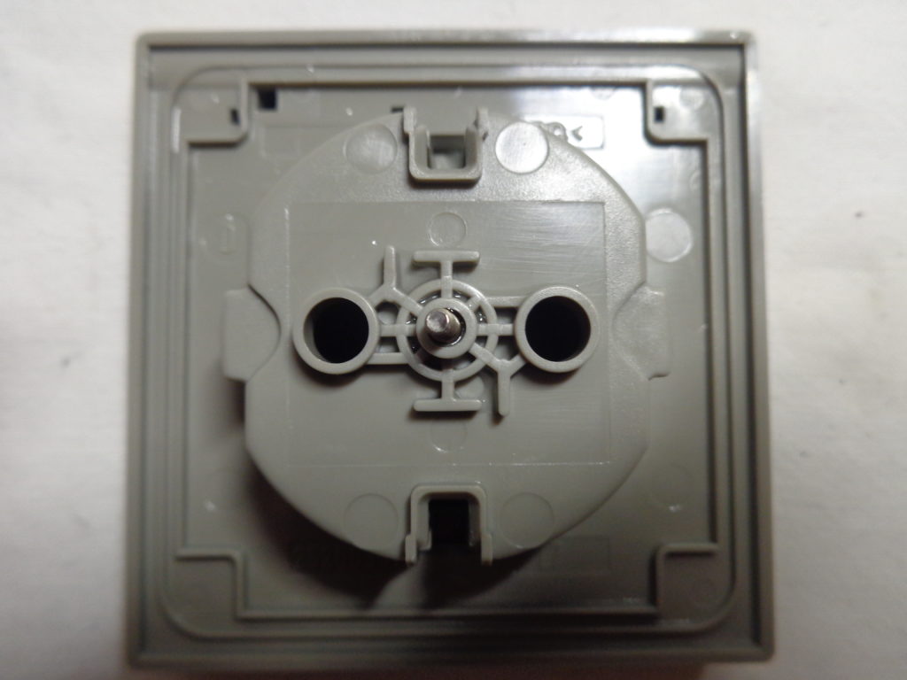 Jung Steckdose Mit Klappdeckel 25200351, 25200352 Klappdeckel Edelstahl ...